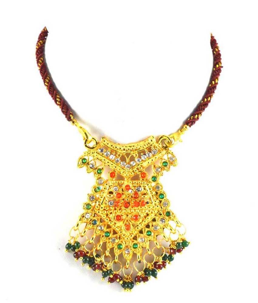 Classy Gold Platted Necklace Buy Classy Gold Platted Necklace Online In India On Snapdeal
