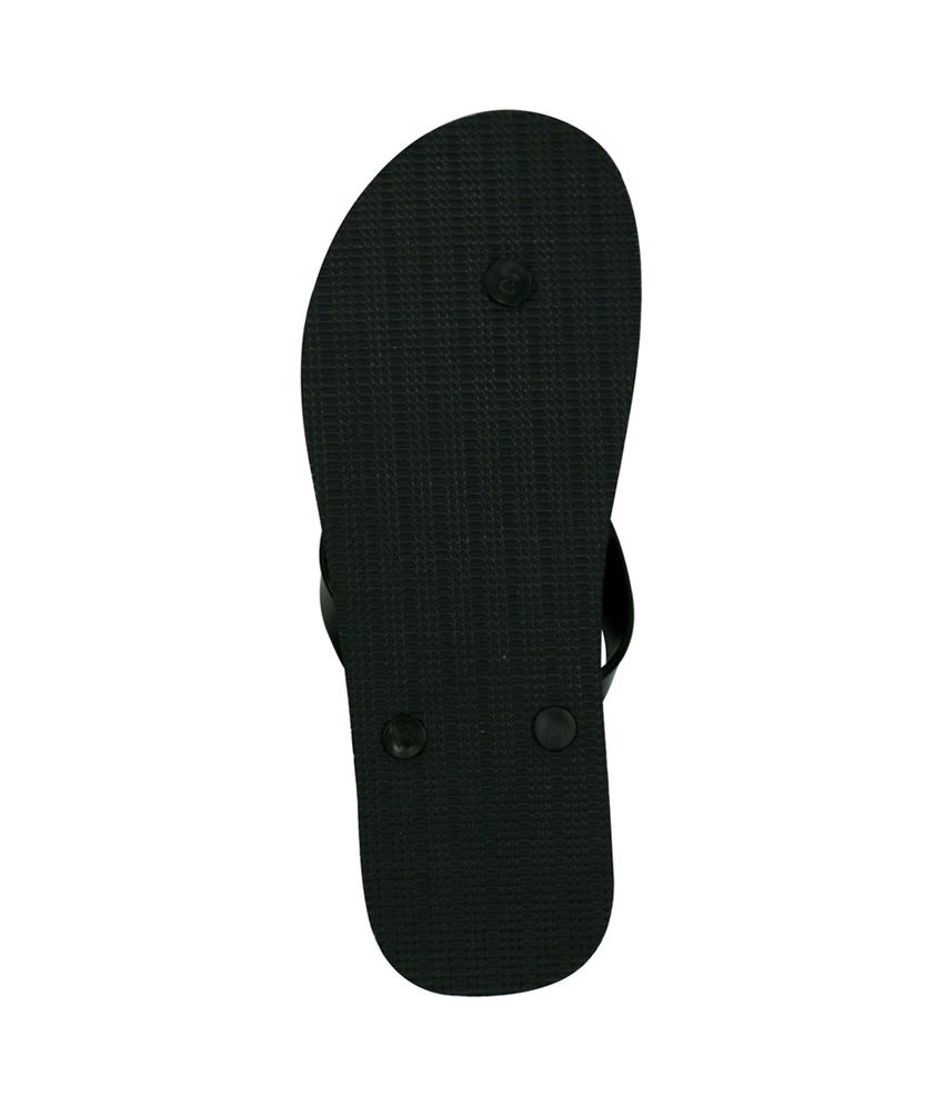 Funkd Black Dawa Daru Flip Flops Price In India Buy Funkd Black Dawa Daru Flip Flops Online 
